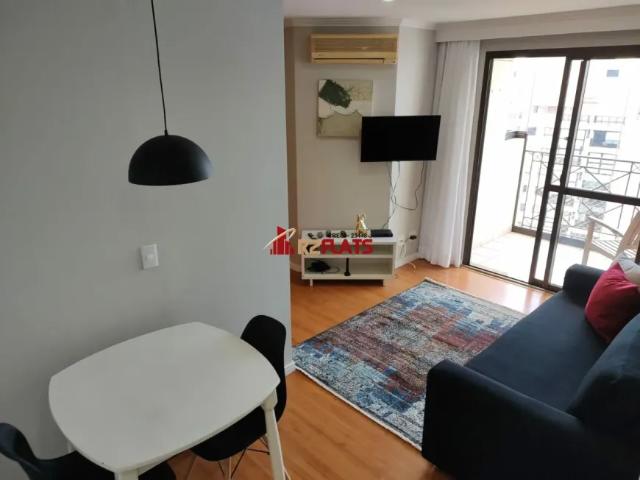 Flat com 2 Quartos e 1 banheiro para Alugar, 50 m² por R$ 6.000/Mês