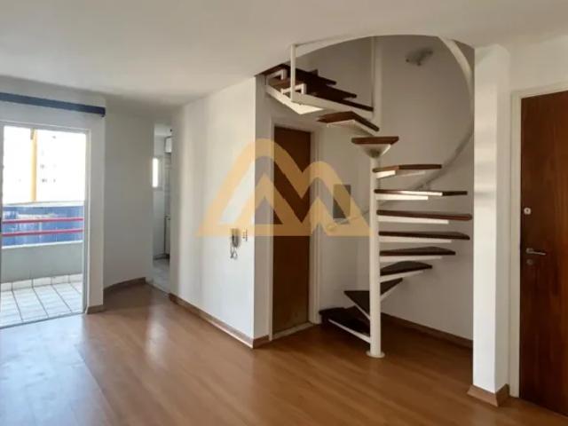 Flat com 2 Quartos e 2 banheiros à Venda, 55 m² por R$ 320.000