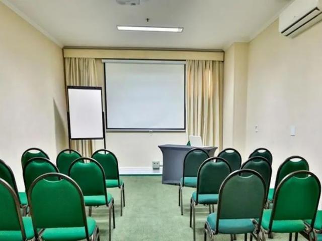 Flat com 2 Quartos para alugar, 48m² Vila Olímpia