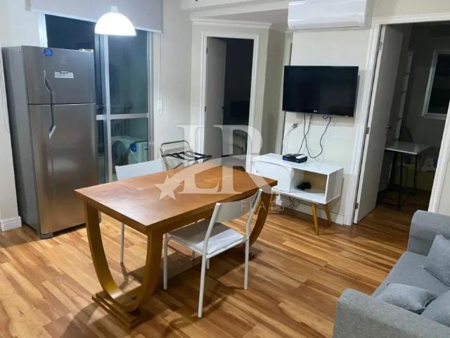 Flat com 2 Quartos para alugar, 50m² Consolação