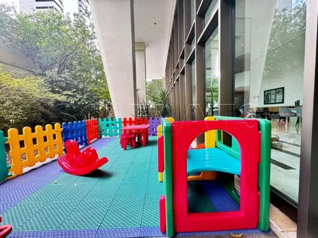 Flat com 2 Quartos para alugar, 65m² Brooklin