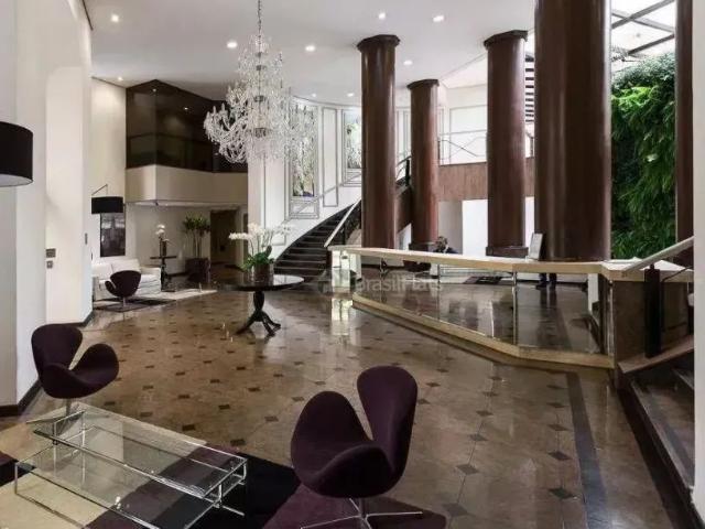 Flat com 3 Quartos para venda ou aluguel, 130m² Indianópolis