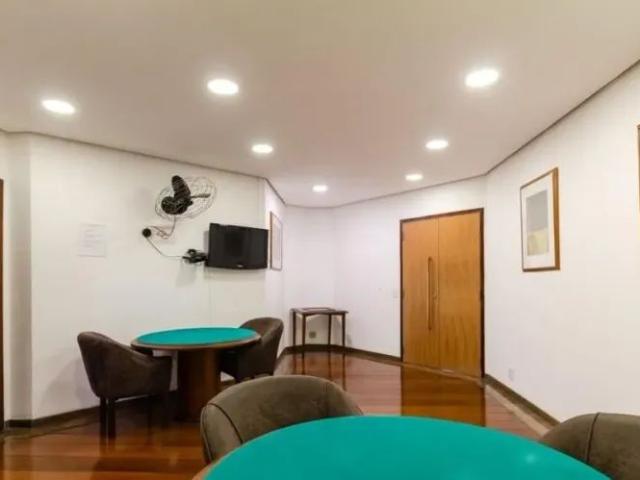 Flat com 3 Quartos para alugar, 130m² Moema