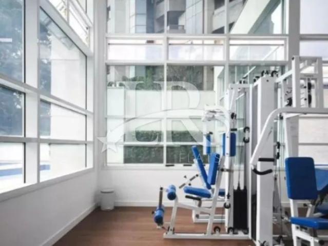 Flat com 3 Quartos para alugar, 190m² Morumbi