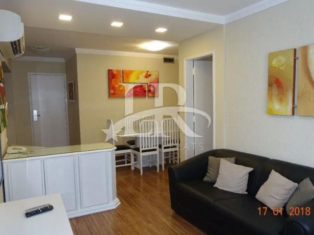 Flat com 3 Quartos para alugar, 90m² Itaim Bibi
