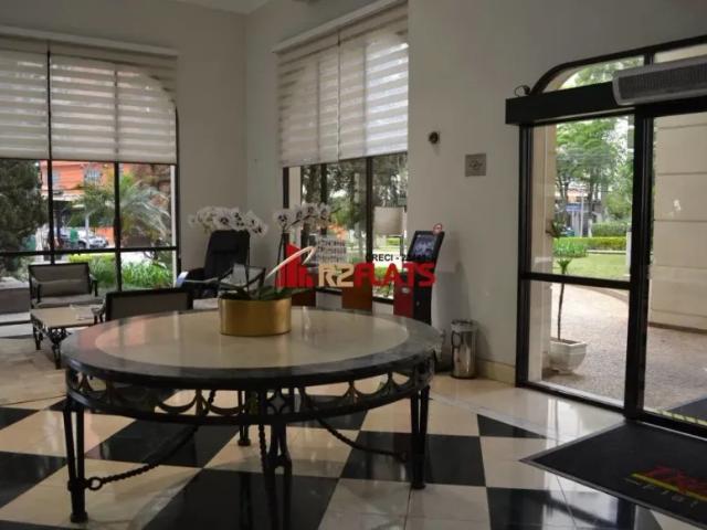 Flat com ótimo preço no bairro Vila Olímpia. Confira!