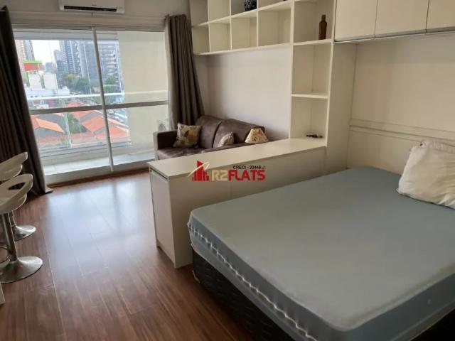 Flat com ótimo preço no bairro Campo Belo. Confira!