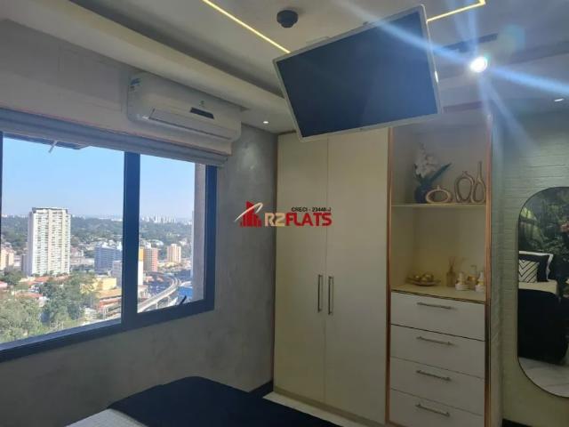 Flat com ótimo preço no bairro Campo Belo. Confira!