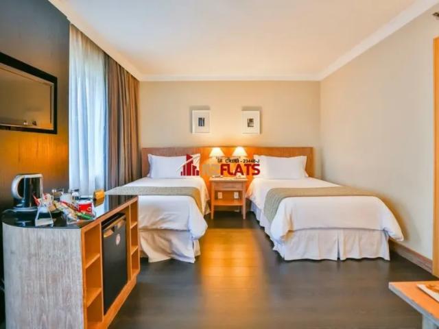 Flat com ótimo preço no bairro Cidade Monções. Confira!