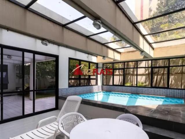 Flat com ótimo preço no bairro Pinheiros. Confira!