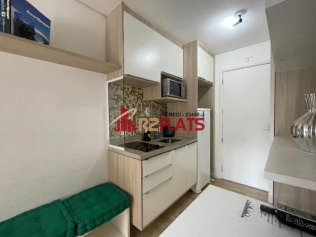Flat com ótimo preço no bairro Consolção. Confira!
