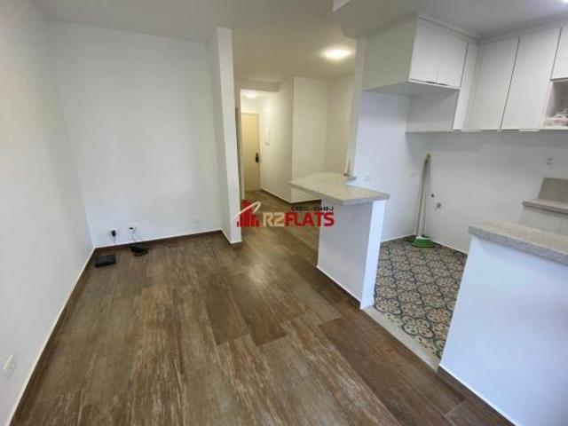 Flat com ótimo preço no bairro Consolação. Confira!