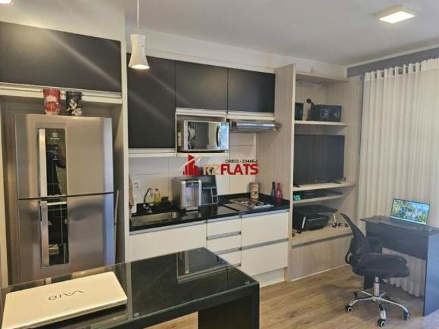 Flat com ótimo preço no bairro Consolação. Confira!