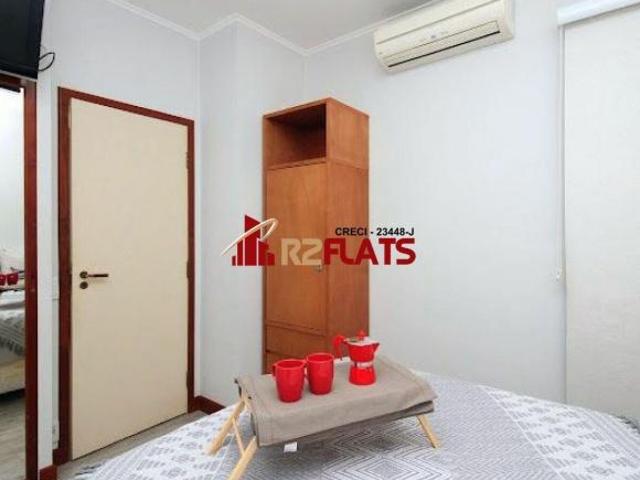 Flat com ótimo preço no bairro Consolação. Confira!
