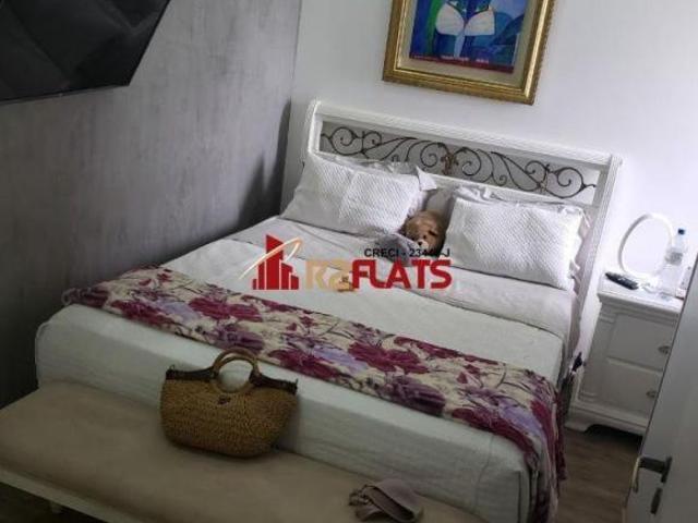 Flat com ótimo preço no bairro Consolação. Confira!