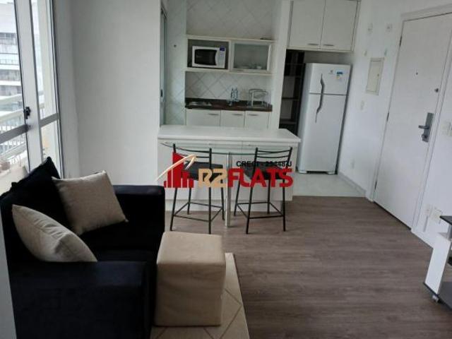 Flat com ótimo preço no bairro Consolação. Confira!