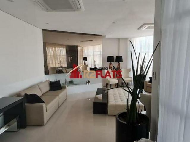 Flat com ótimo preço no bairro Consolação. Confira!