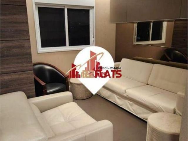 Flat com ótimo preço no bairro Consolação. Confira!