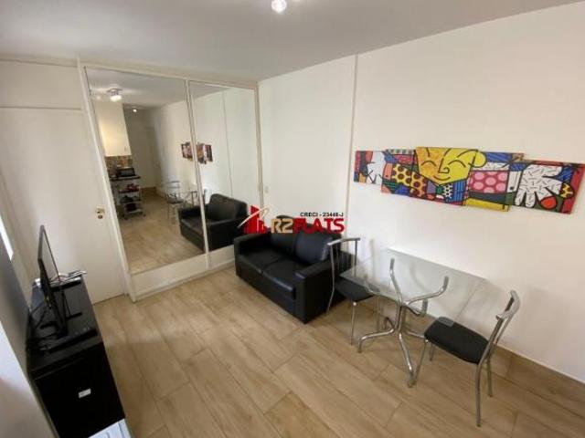 Flat com ótimo preço no bairro Consolação. Confira!