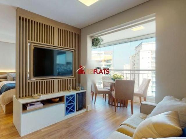 Flat com ótimo preço no bairro Campo Belo. Confira!