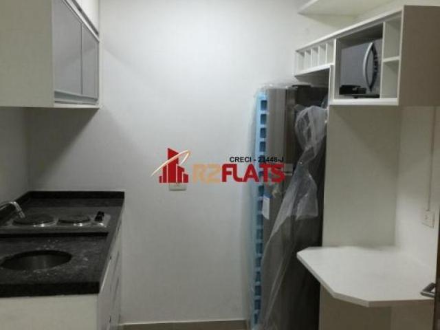 Flat com ótimo preço no bairro Campo Belo. Confira!