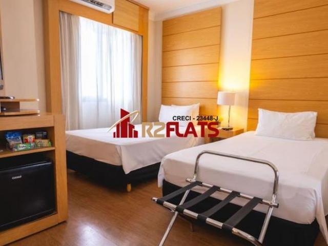 Flat com ótimo preço no bairro Campo Belo. Confira!