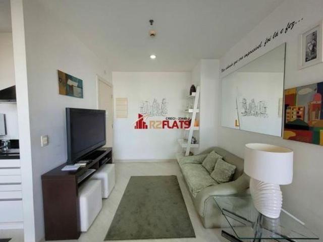 Flat com ótimo preço no bairro Campo Belo. Confira!