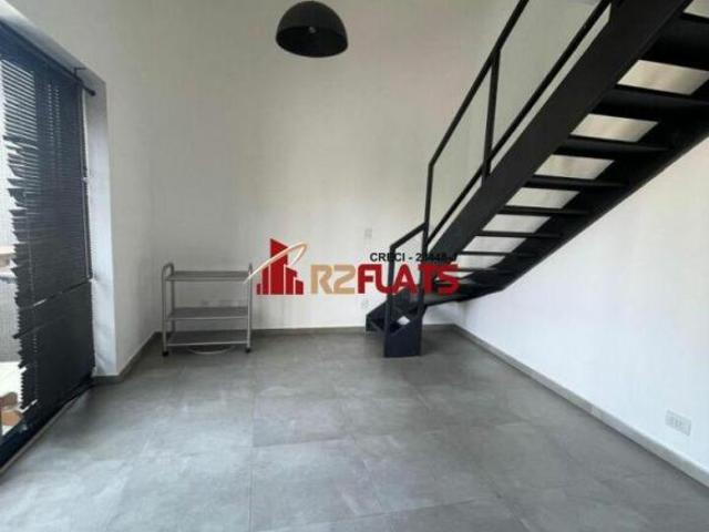 Flat com ótimo preço no bairro Campo Belo. Confira!
