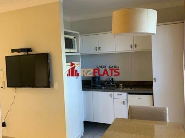 Flat com ótimo preço no bairro Campo Belo. Confira!