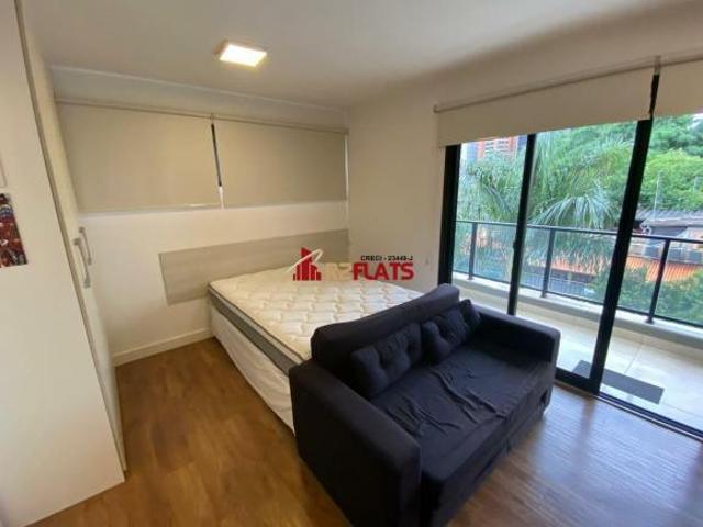 Flat com ótimo preço no bairro Campo Belo. Confira!