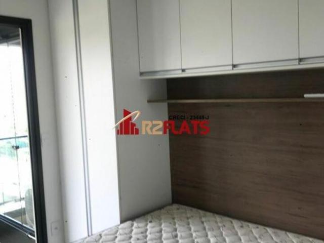 Flat com ótimo preço no bairro Campo Belo. Confira!