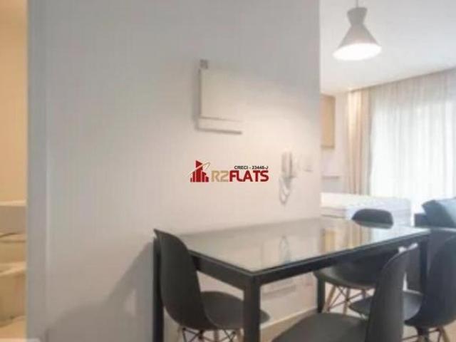 Flat com ótimo preço no bairro Campo Belo. Confira!