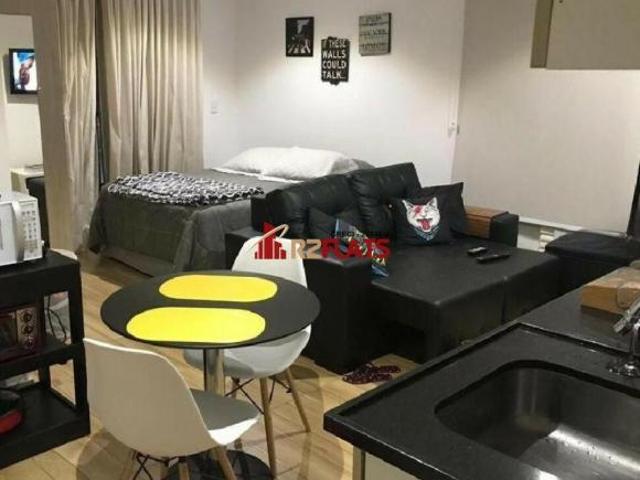 Flat com ótimo preço no bairro Campo Belo. Confira!
