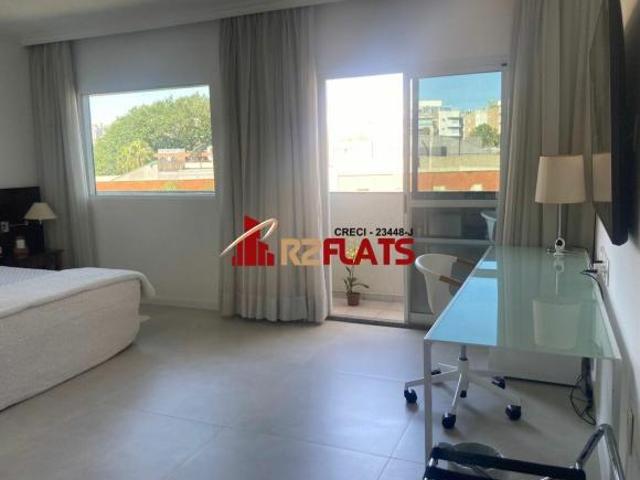 Flat com ótimo preço no bairro Chácara Santo Antônio. Confira!