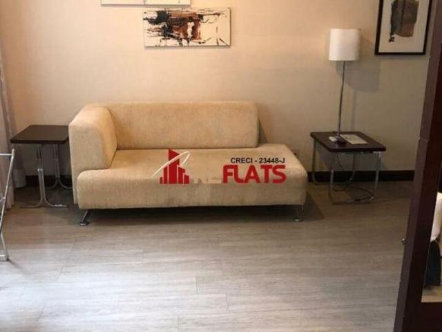 Flat com ótimo preço no bairro Chácara Santo Antônio. Confira!