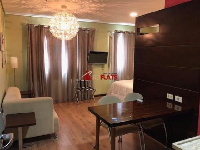 Flat com ótimo preço no bairro Chácara Santo Antônio. Confira!