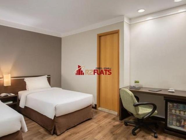 Flat com ótimo preço no bairro Chácara Santo Antônio. Confira!