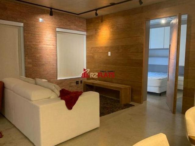 Flat com ótimo preço no bairro Brooklin. Confira!