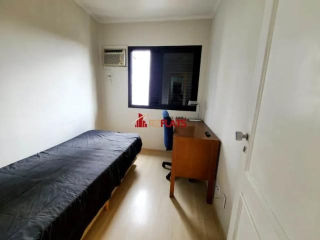 Flat com ótimo preço no bairro Brooklin. Confira!