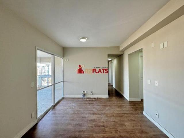 Flat com ótimo preço no bairro Brooklin. Confira!