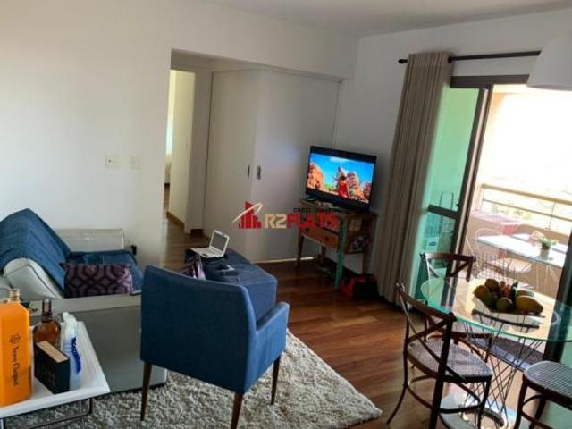 Flat com ótimo preço no bairro Brooklin. Confira!