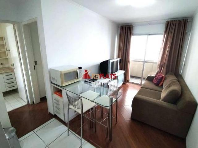 Flat com ótimo preço no bairro Moema. Confira!