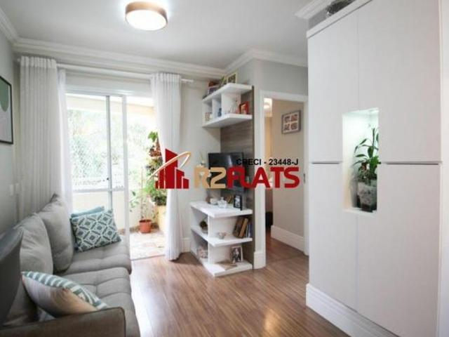 Flat com ótimo preço no bairro Moema. Confira!