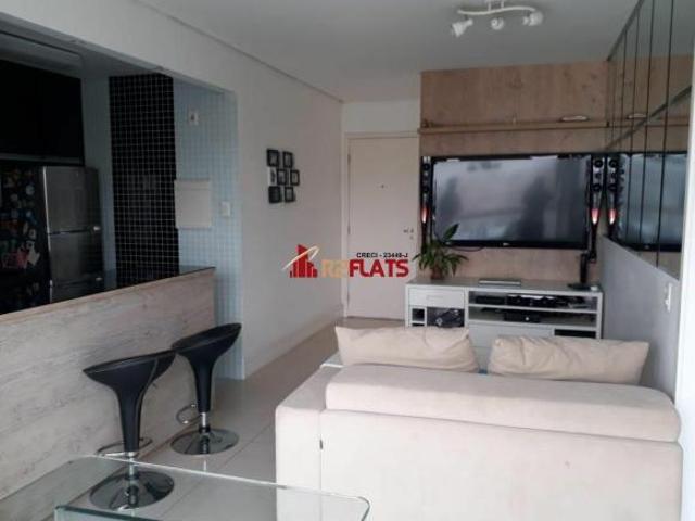 Flat com ótimo preço no bairro Moema. Confira!