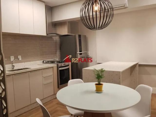 Flat com ótimo preço no bairro Moema. Confira