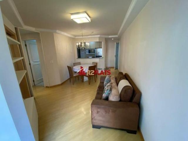 Flat com ótimo preço no bairro Moema. Confira!