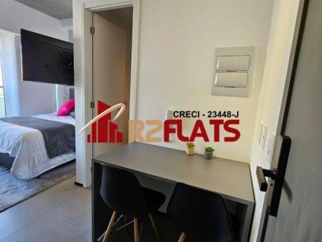Flat com ótimo preço no bairro Paraíso. Confira!