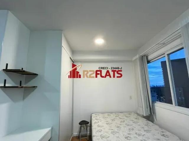 Flat com ótimo preço no bairro Pinheiros. Confira!