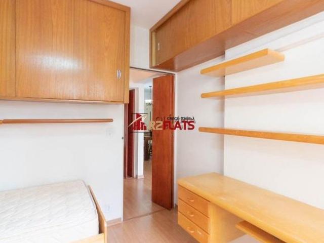 Flat com ótimo preço no bairro Pinheiros. Confira!