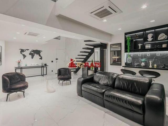 Flat com ótimo preço no bairro Pinheiros. Confira!